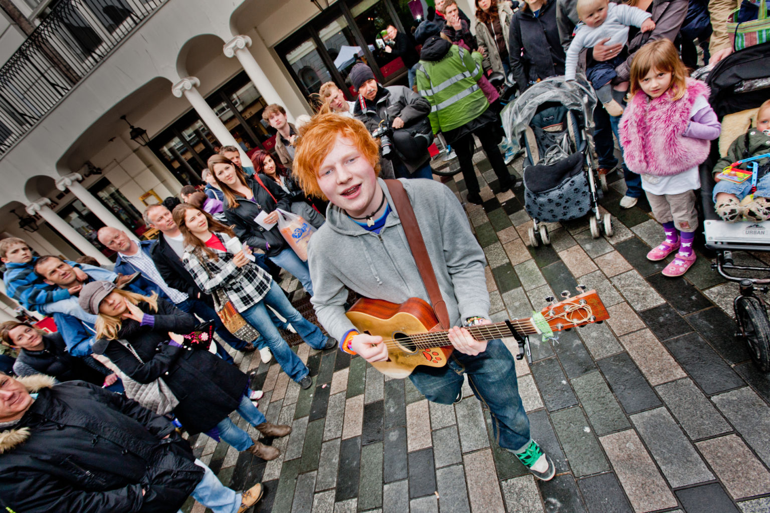 Ed Sheeran Busking